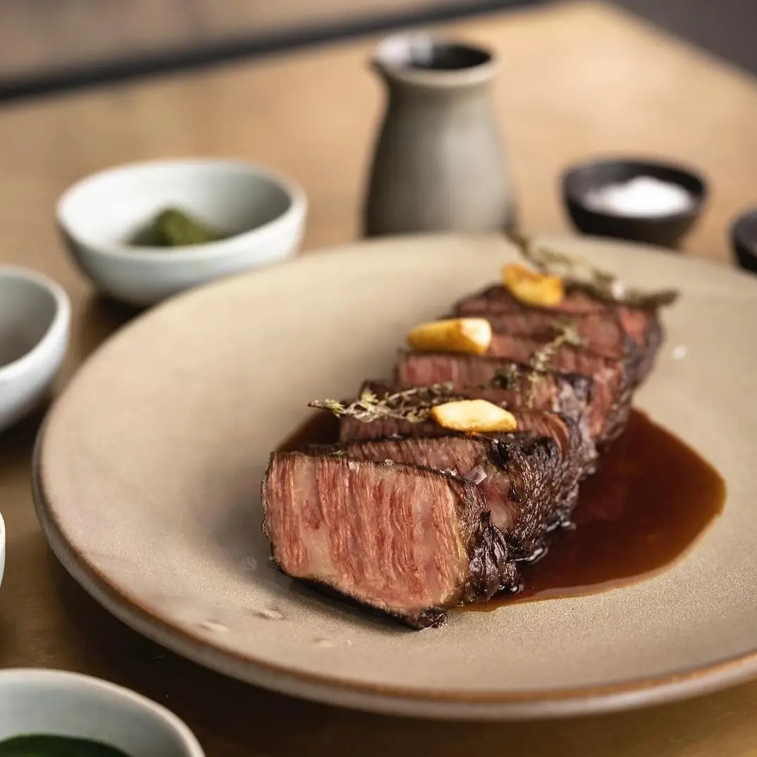 The Lodge Bar - Queenstown | Rodd & Gunn in Queenstown, New Zealand